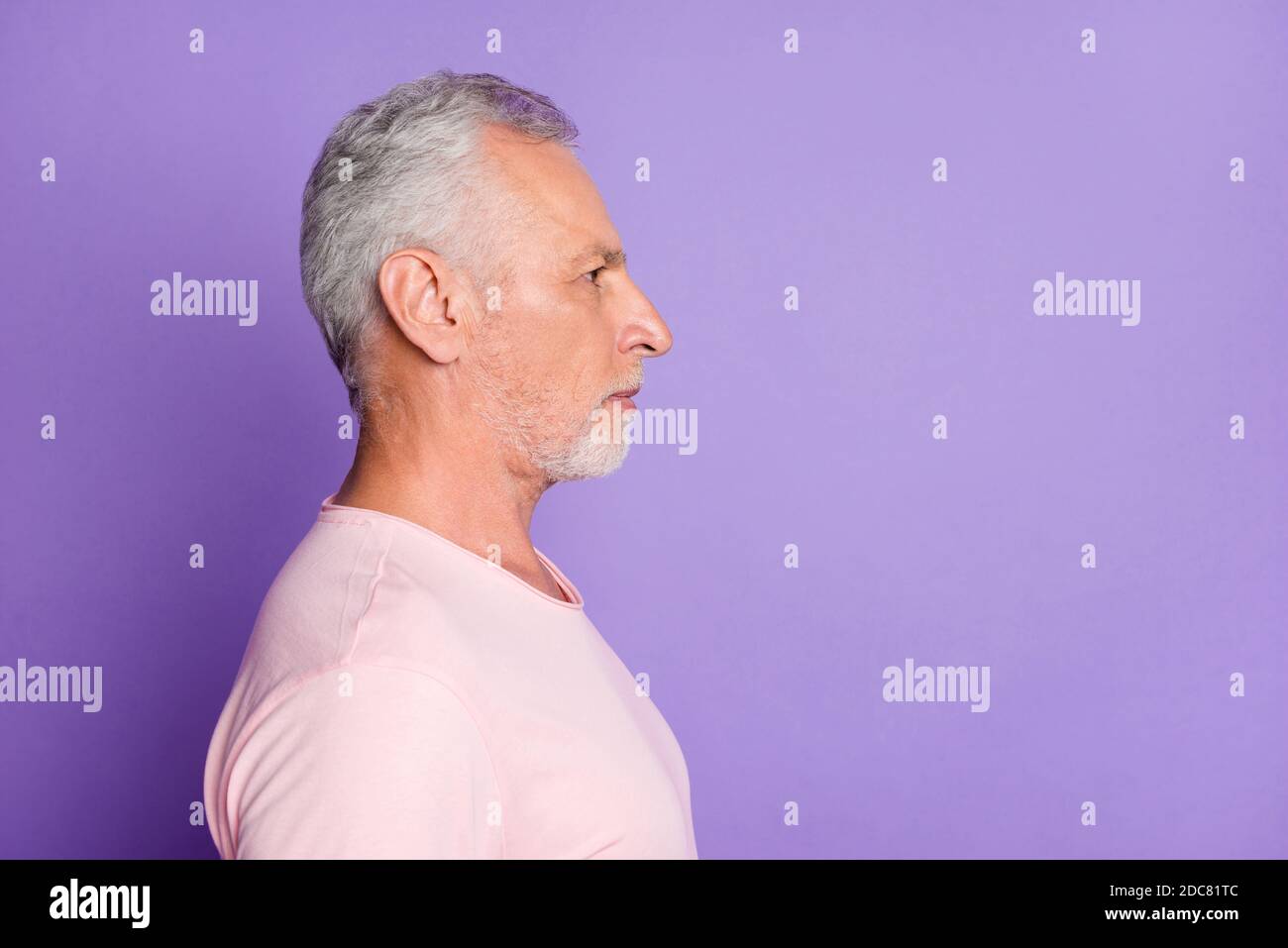 Profile photo of retired old man calm expression look empty space wear ...