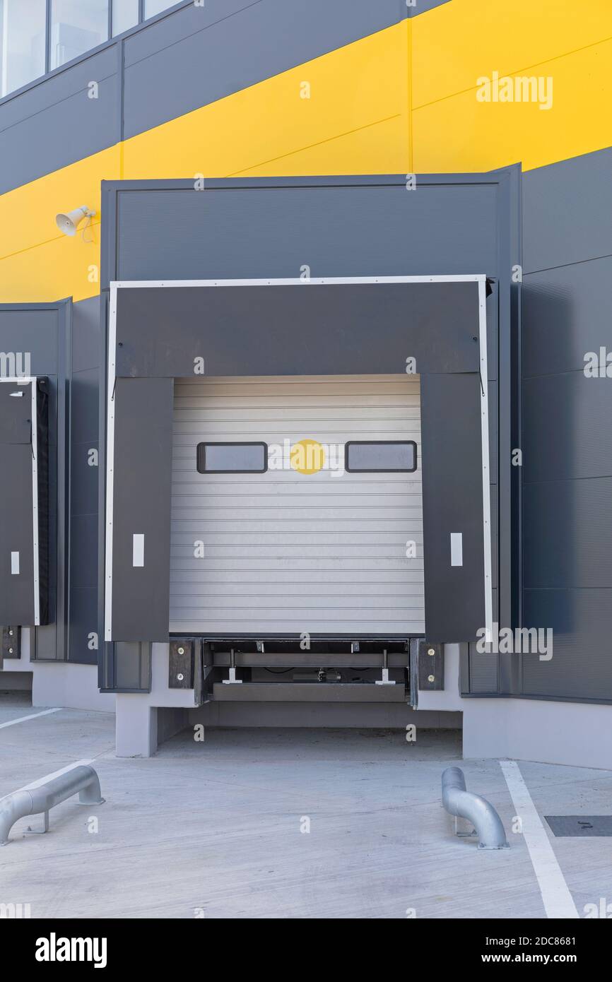 Loading Dock Cargo Door at Distribution Warehouse Stock Photo - Alamy