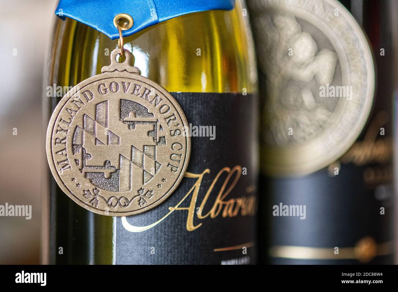 Governors award hi-res stock photography and images - Alamy