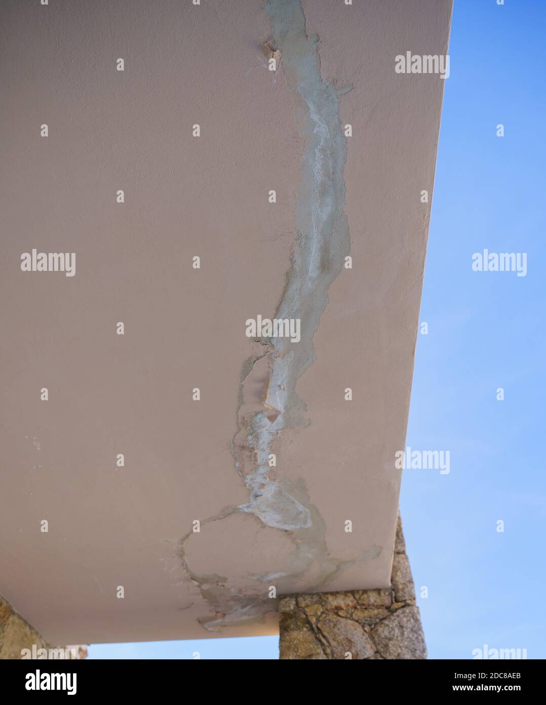 Water infiltrations hi-res stock photography and images - Alamy