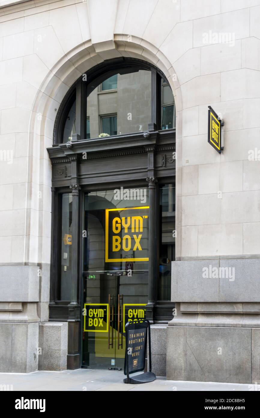 Lombard street london hi-res stock photography and images - Alamy