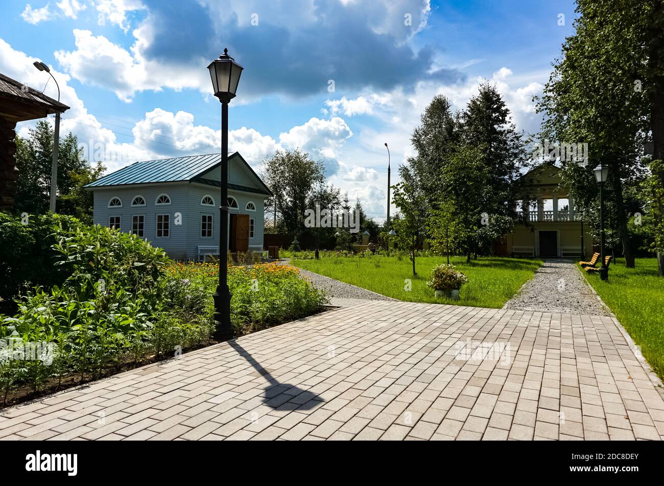 Tchaikovsky museum park hi-res stock photography and images - Alamy