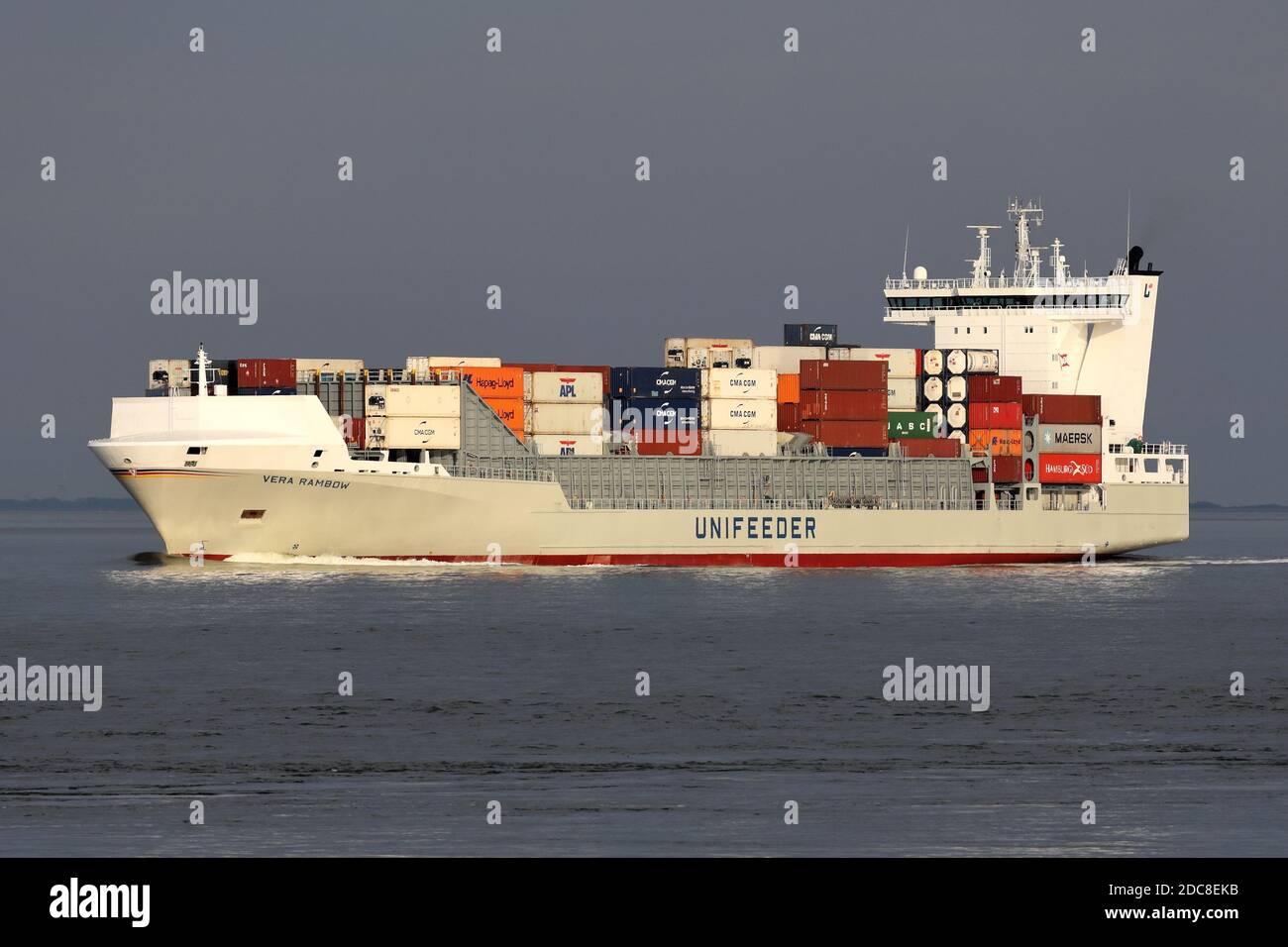 The container ship Vera Rambow will pass Cuxhaven on August 20, 2020 on ...