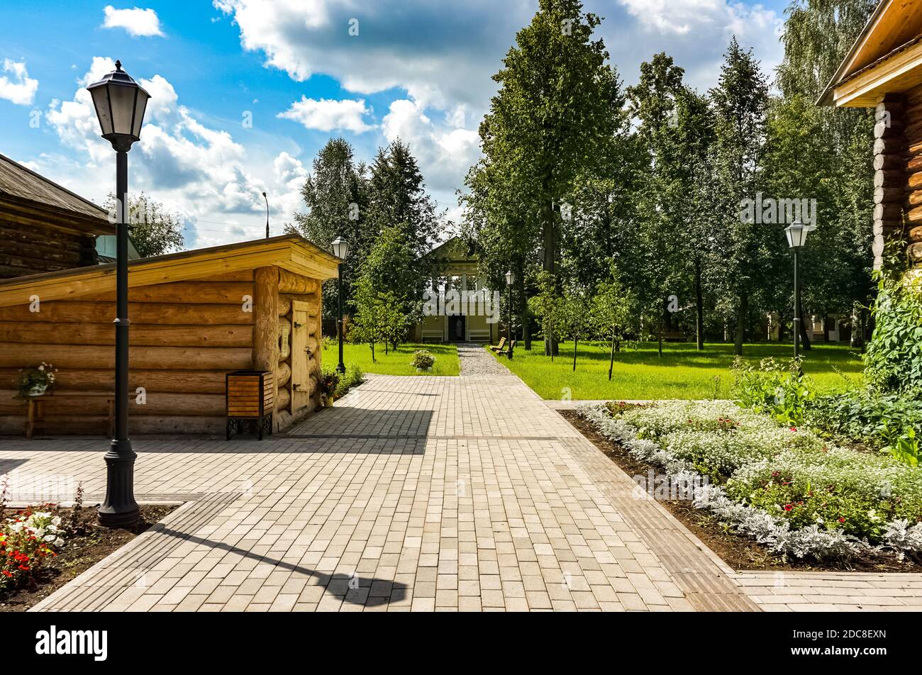 Tchaikovsky museum park hi-res stock photography and images - Alamy