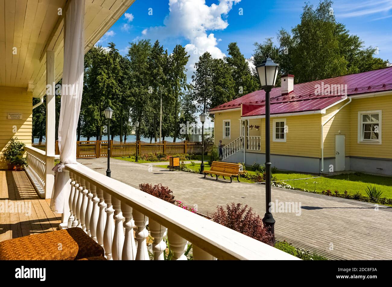 Tchaikovsky museum park hi-res stock photography and images - Alamy