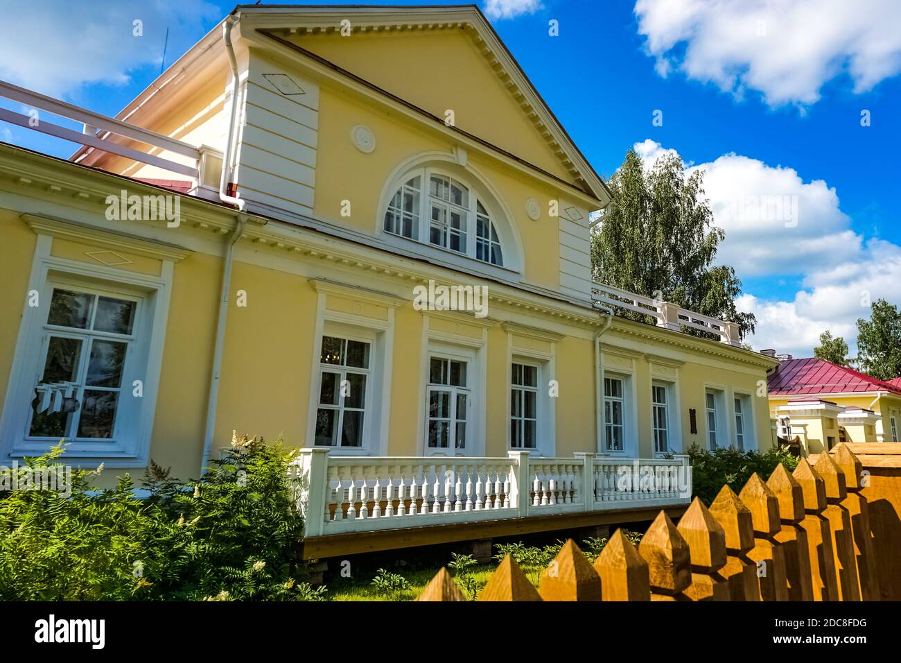 Tchaikovsky museum hi-res stock photography and images - Alamy
