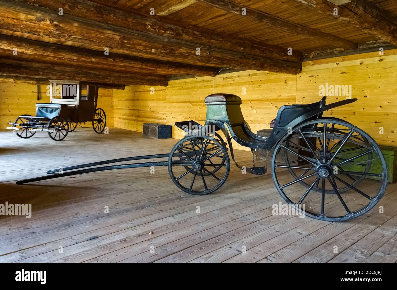 Tchaikovsky museum park hi-res stock photography and images - Alamy