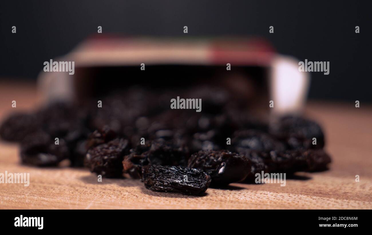 Box of Raisins Stock Photo - Alamy