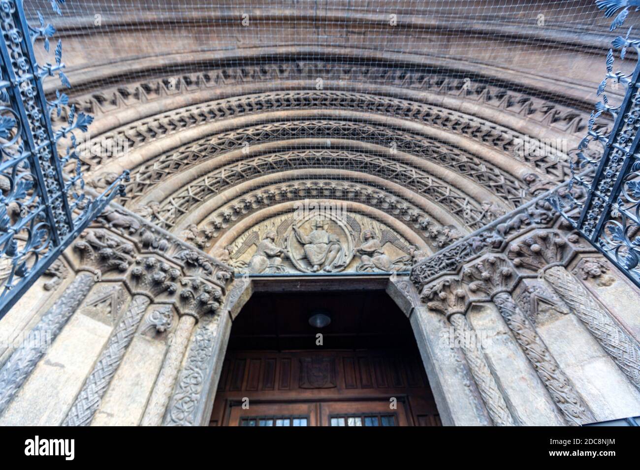 Tympanum Romanesque High Resolution Stock Photography and Images - Alamy