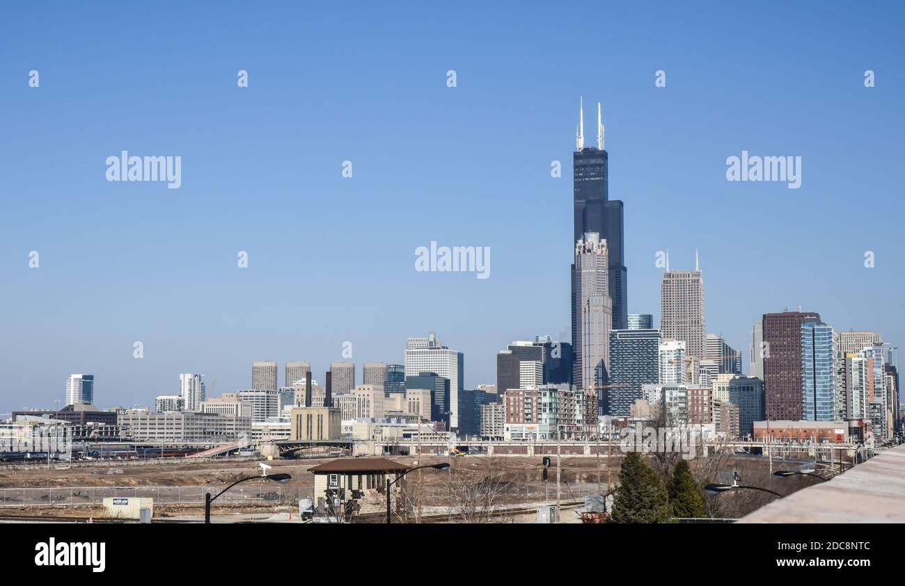 Big city skyline skyscraper buildings during daytime Stock Photo - Alamy