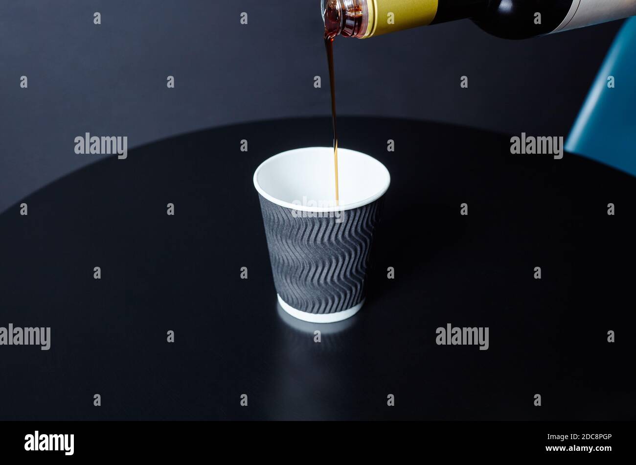 Pouring syrup container hi-res stock photography and images - Alamy