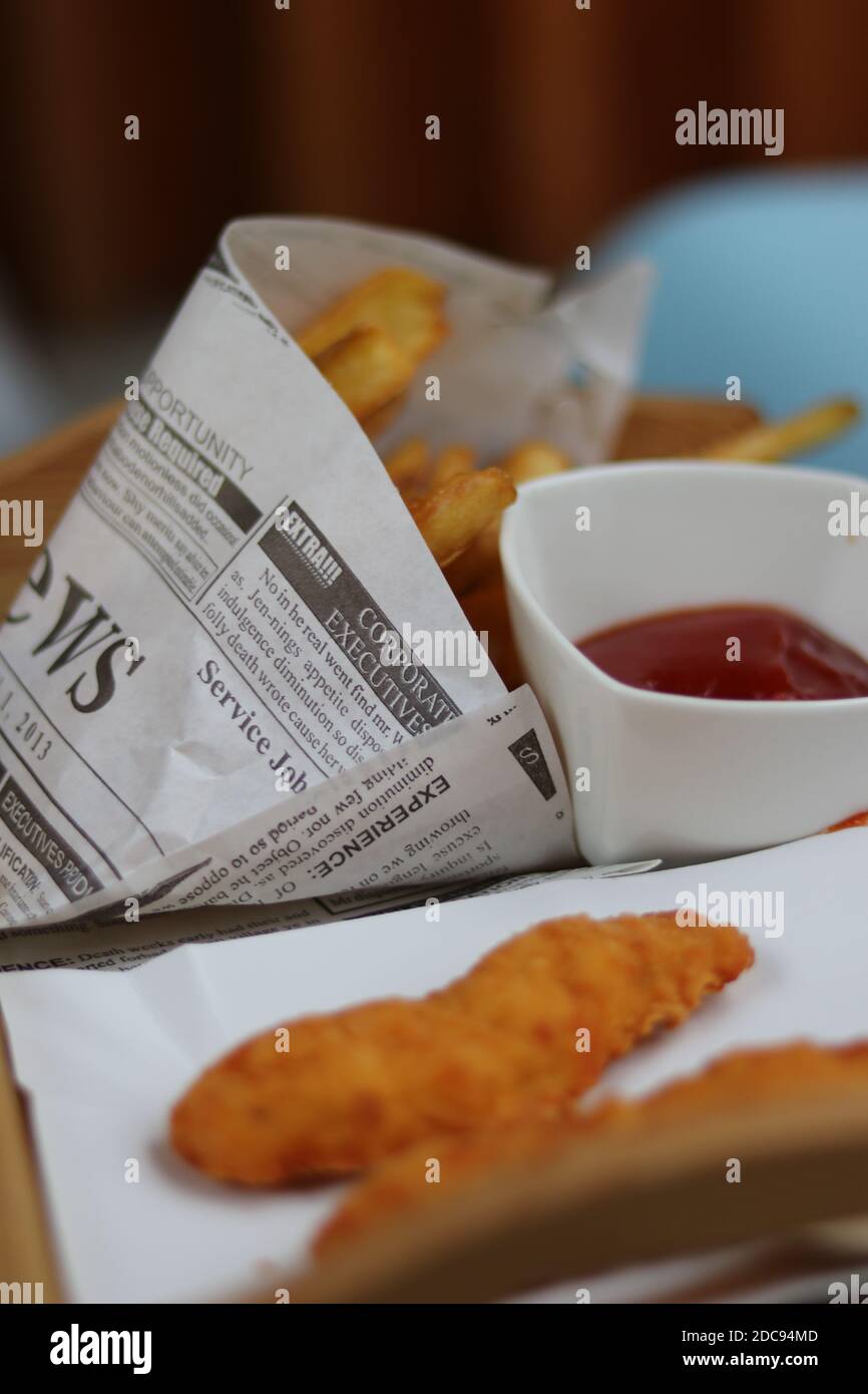 Fast food dish hi-res stock photography and images - Alamy