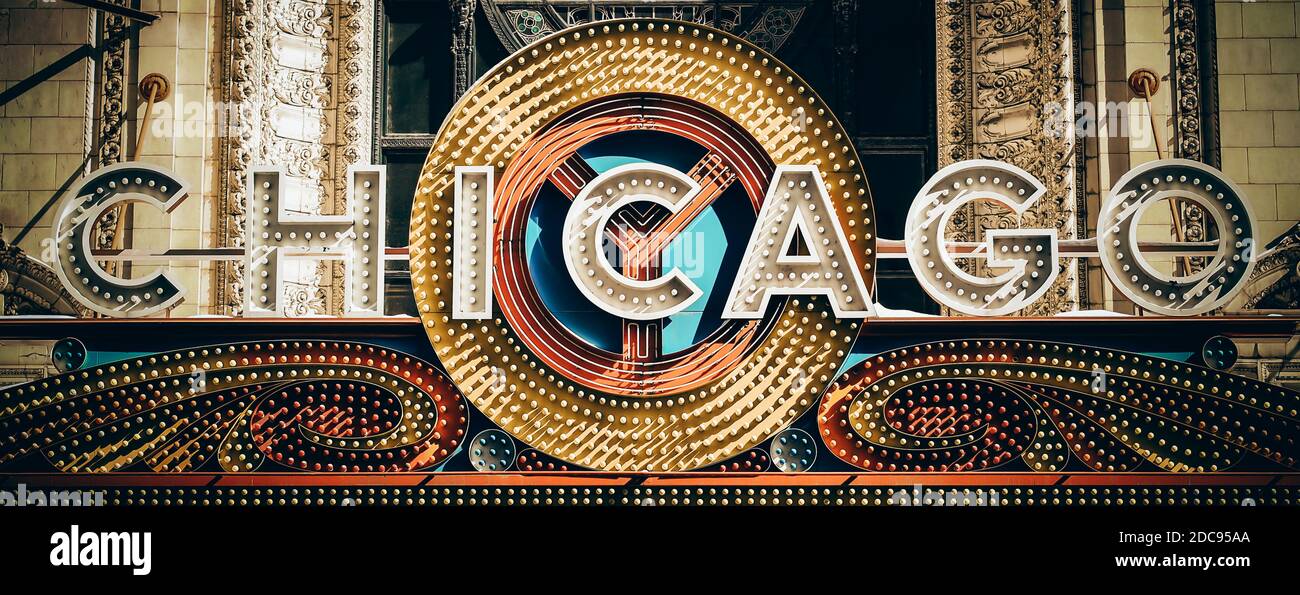 Chicago Theater Sign High Resolution Stock Photography and Images - Alamy