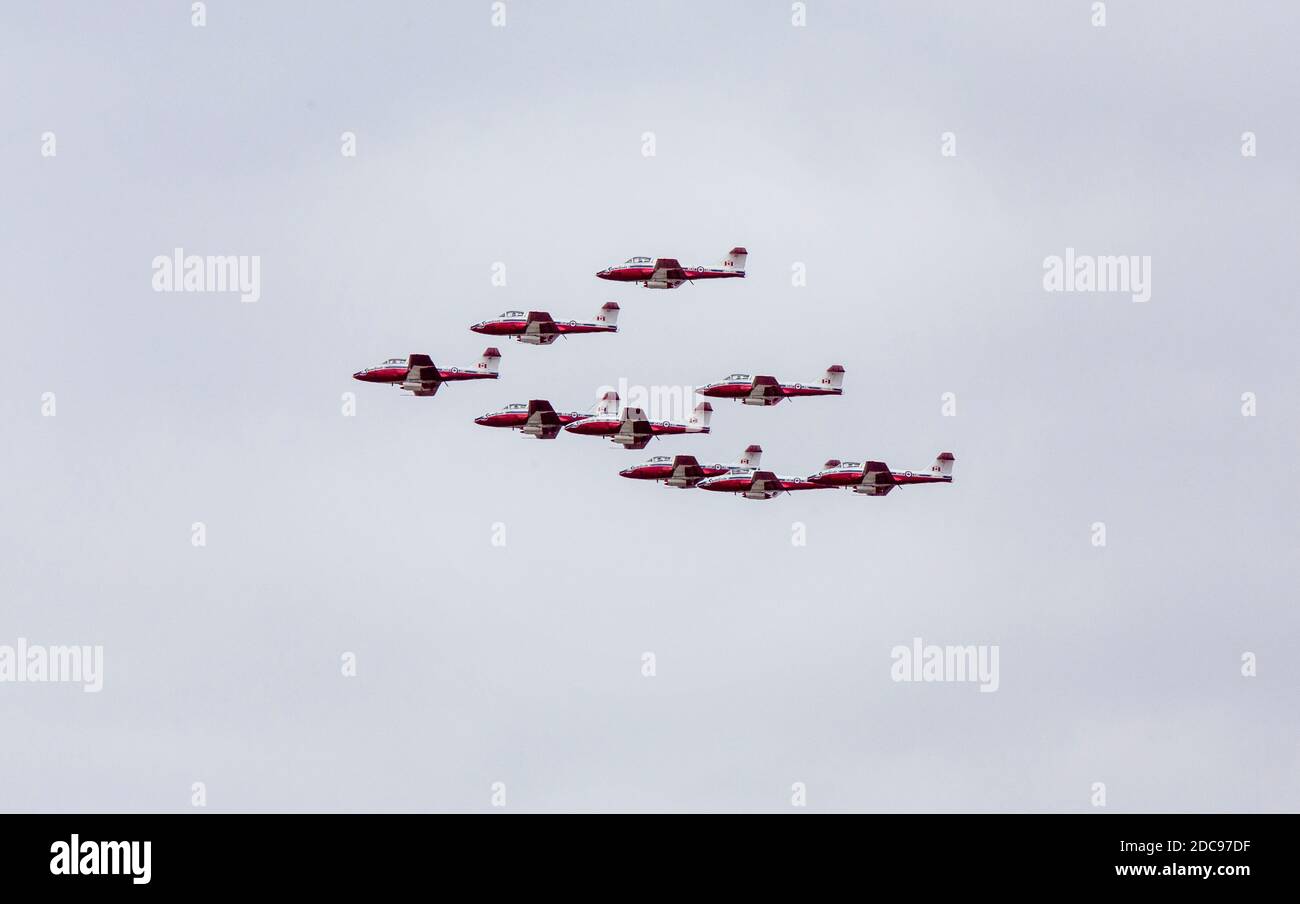 Snowbirds in Flight Canada formation acrobatic flying team Stock Photo ...