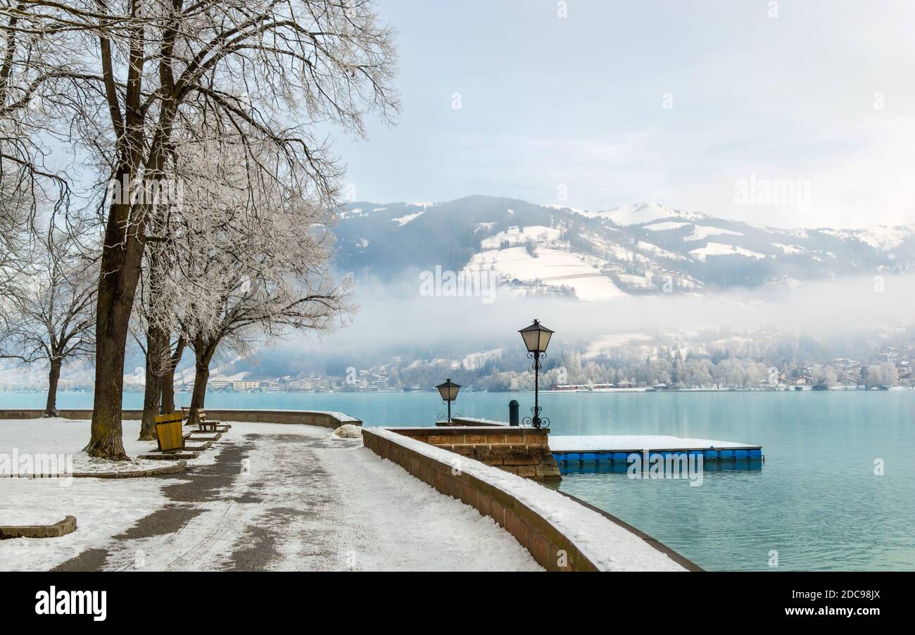Mountain lake resort zell am see hi-res stock photography and images ...