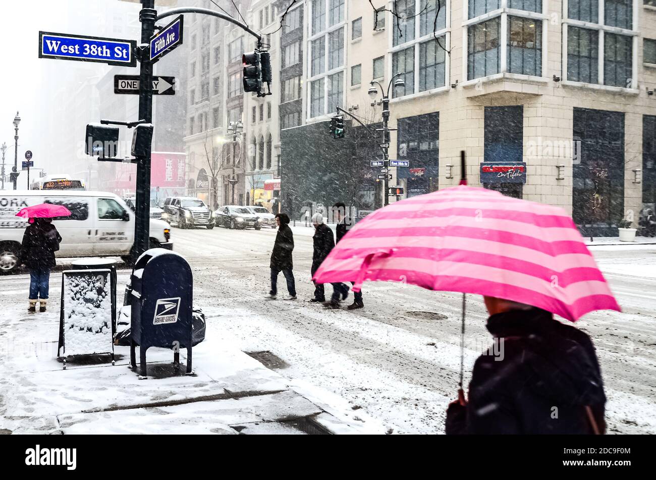 Winter snowstorm blizzard in New York City with heavy snow falling ...