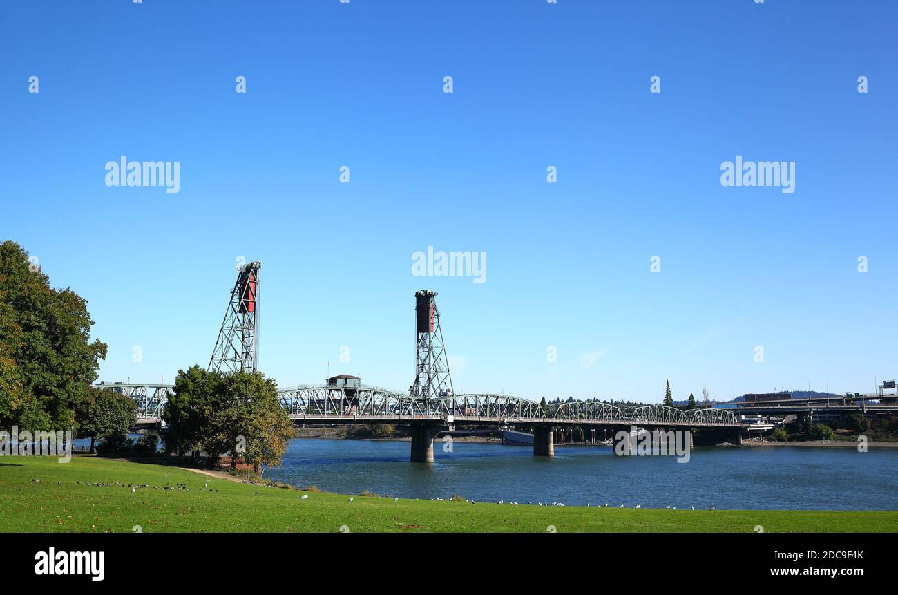 The hawthorne bridges hi-res stock photography and images - Alamy
