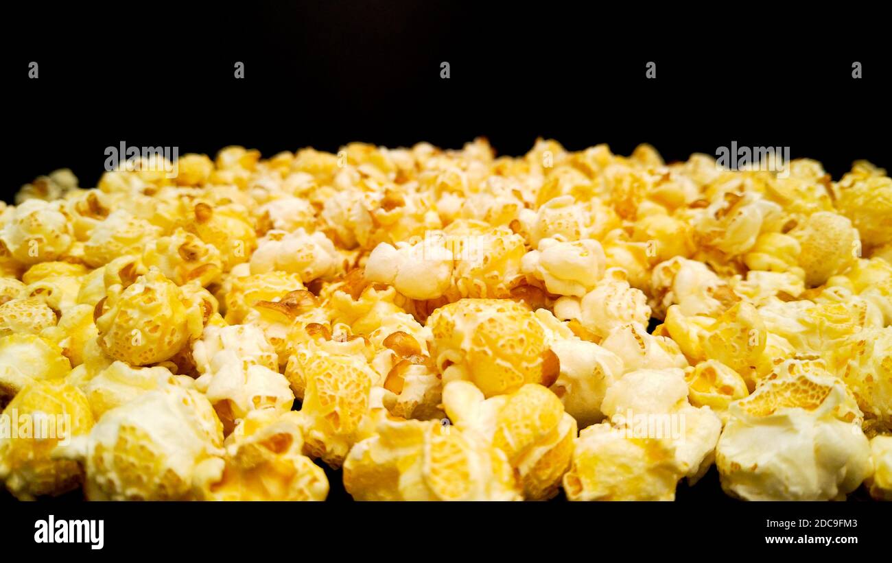 Fresh Popcorn - close up shot Stock Photo - Alamy