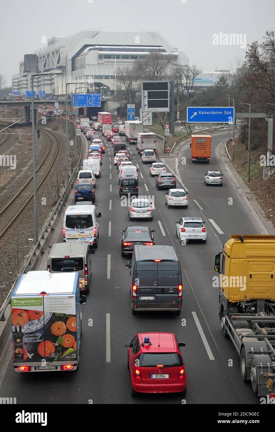 24.01.2019, Berlin, Berlin, Germany - Traffic jam on the A100 near the ...