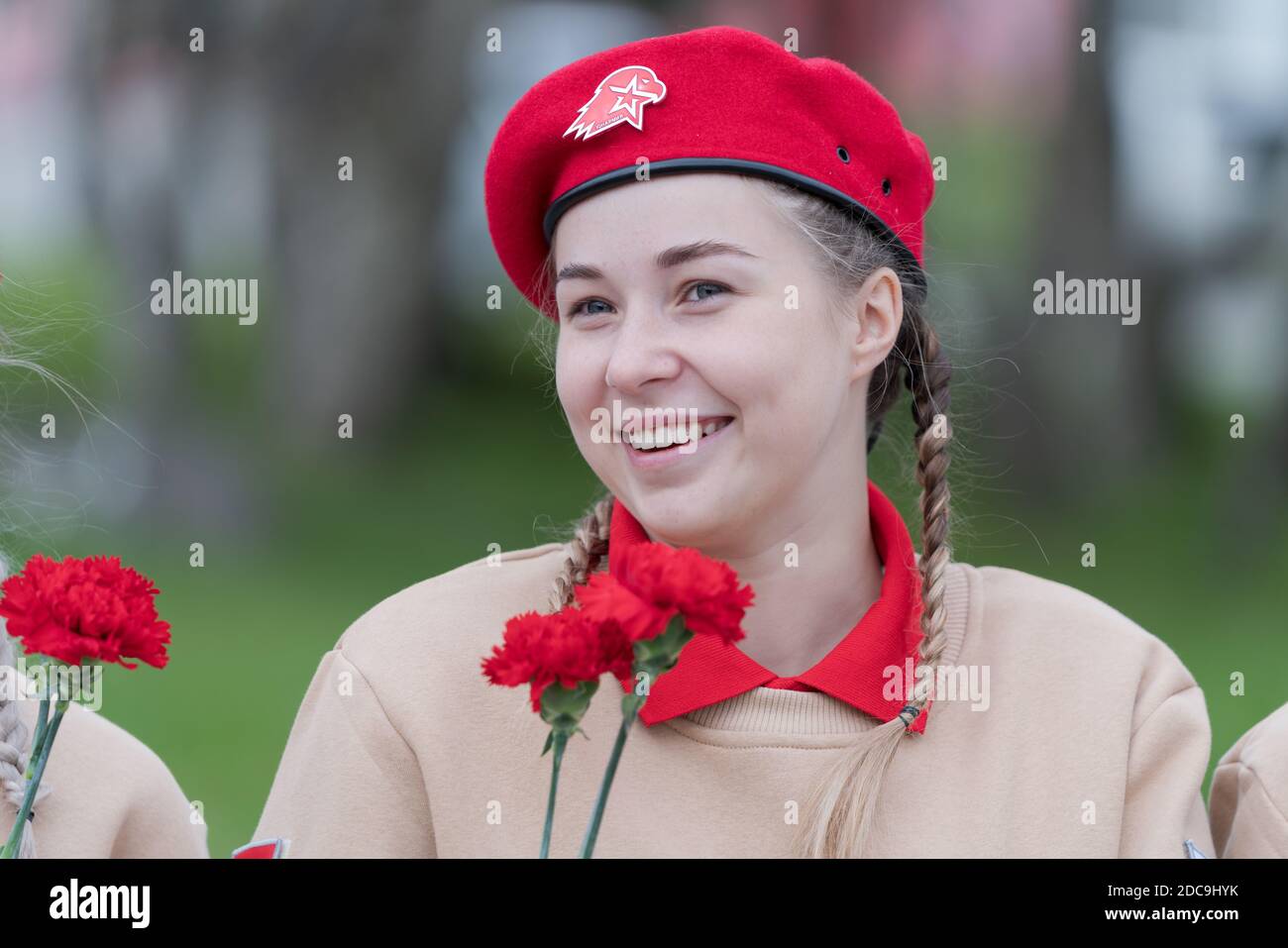 Army soldier red beret in hi-res stock photography and images - Alamy