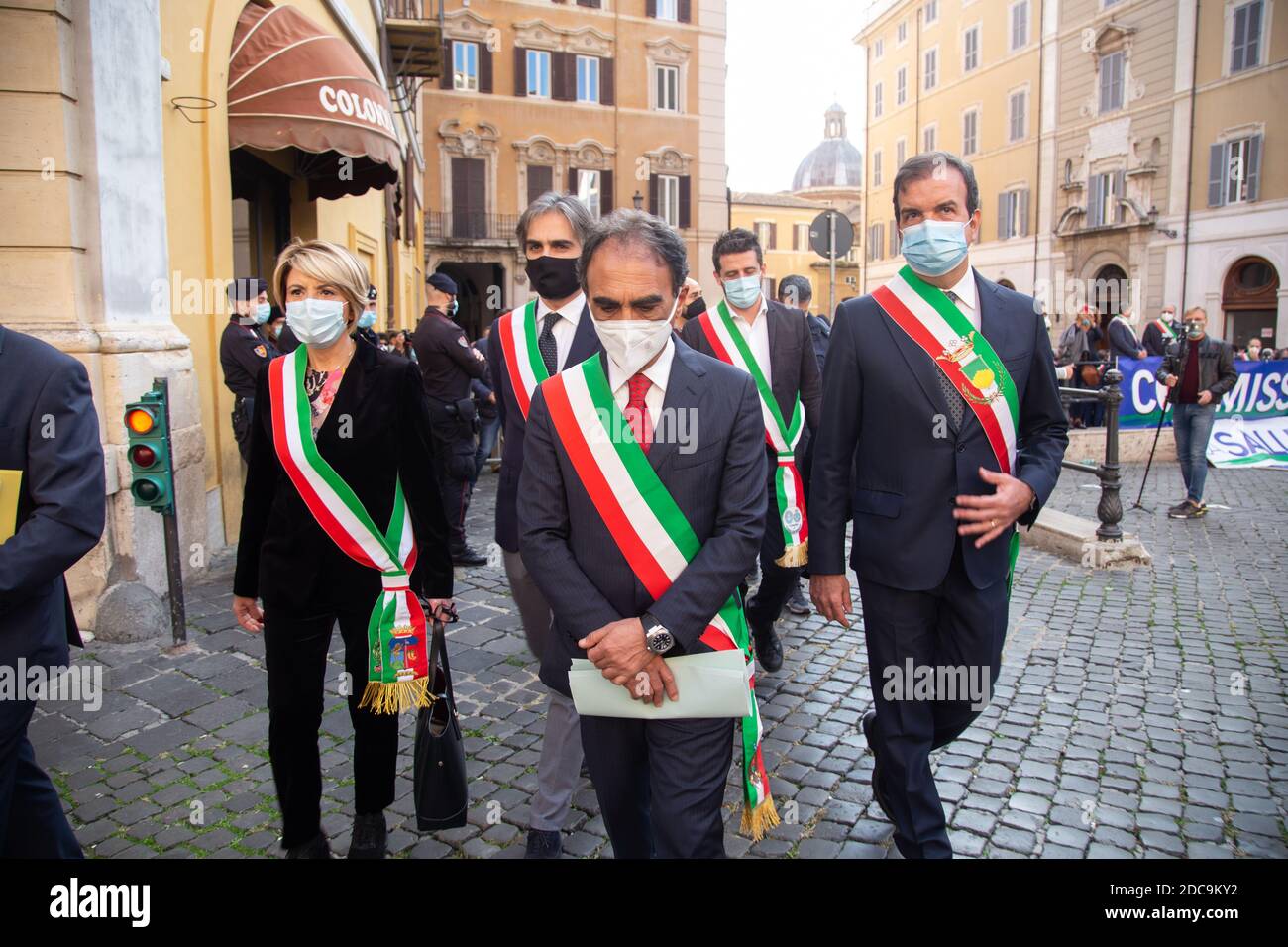 Rome, Italy. 19th Nov, 2020. The delegation of Calabrian Mayors before ...