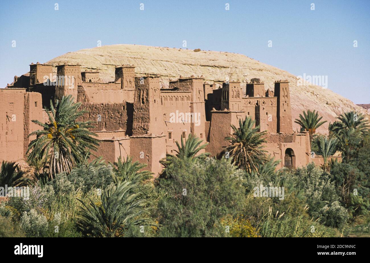 Clay architecture hi-res stock photography and images - Alamy