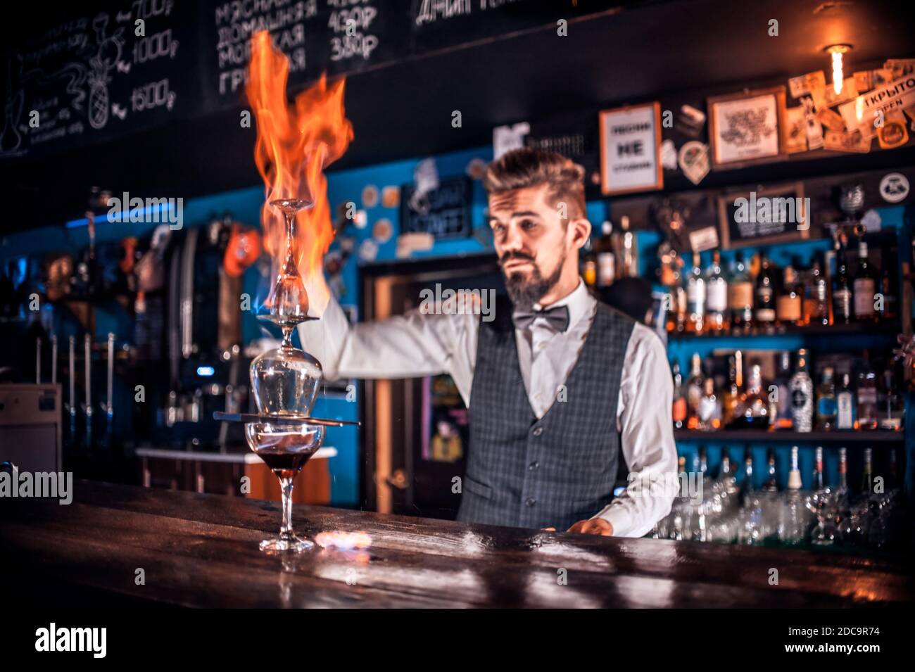 Bartended hi-res stock photography and images - Alamy