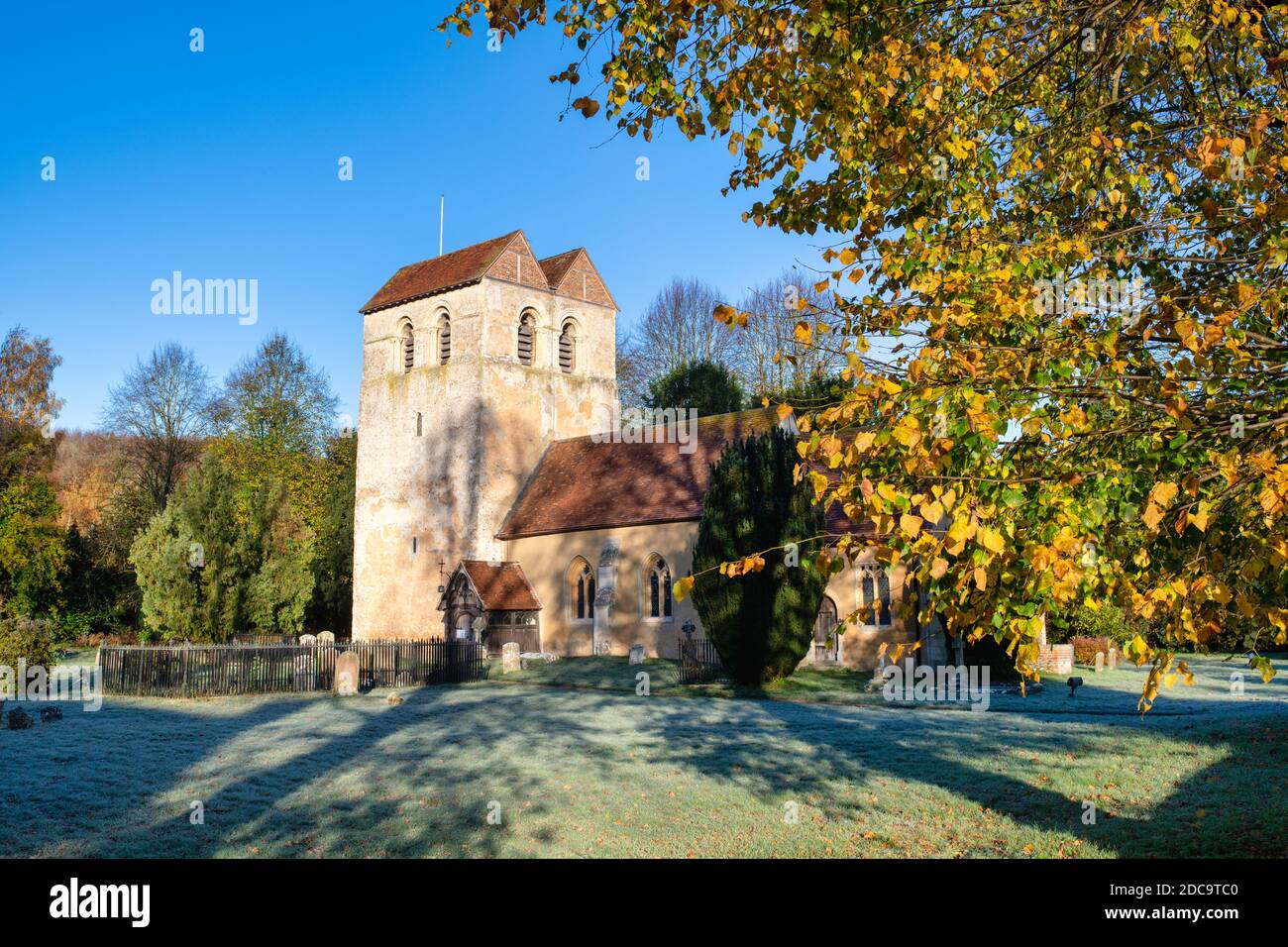 St bartholomew church hi-res stock photography and images - Alamy
