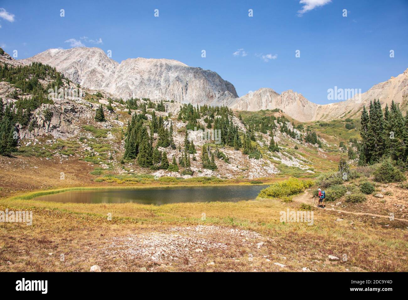 View of the route to Trailrider Pass on the Maroon Bells Loop, Aspen ...