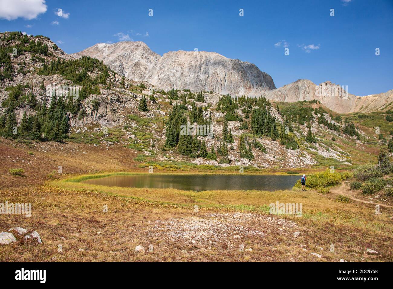View of the route to Trailrider Pass on the Maroon Bells Loop, Aspen ...