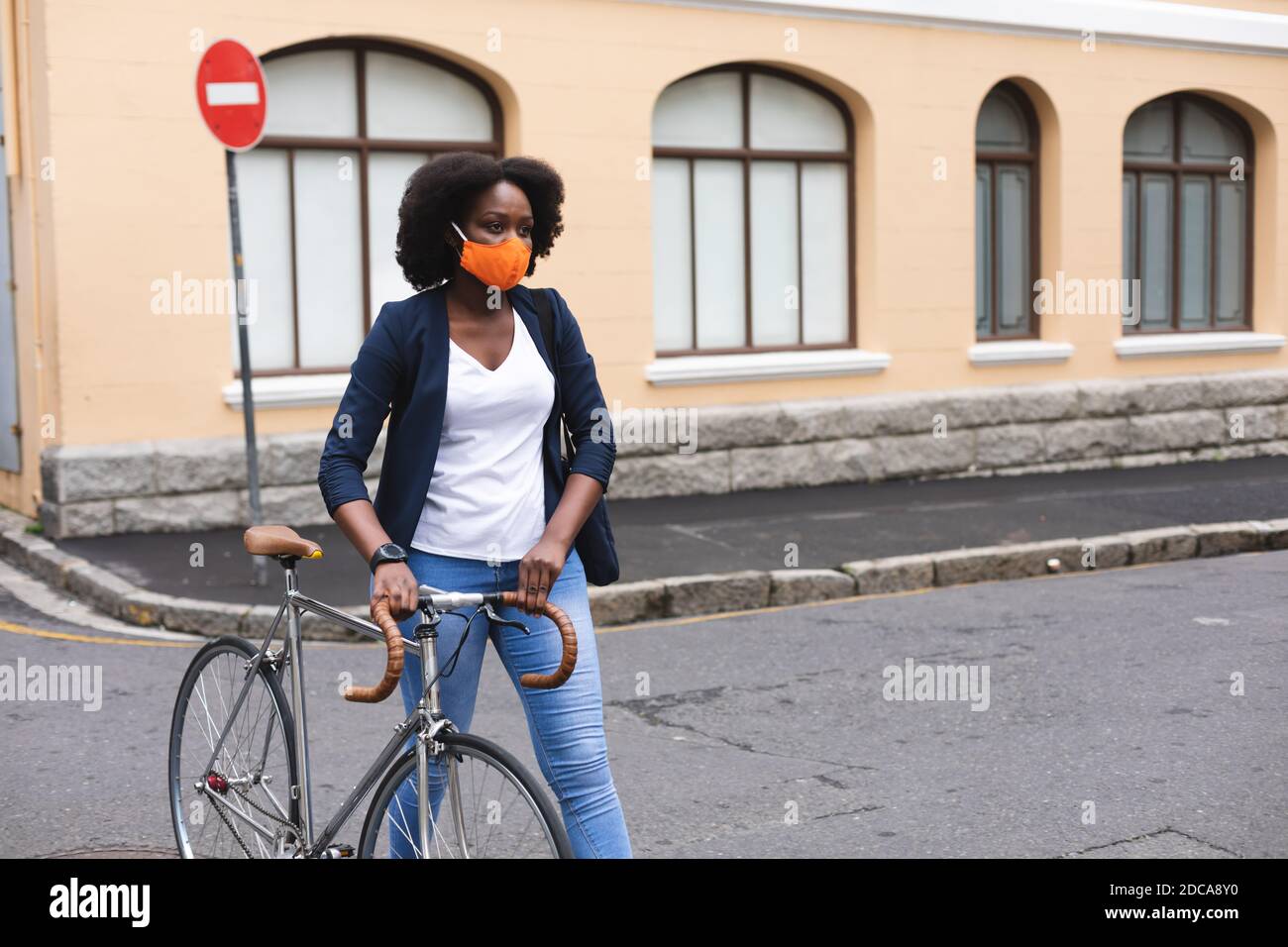 Woman mask street hi-res stock photography and images - Alamy