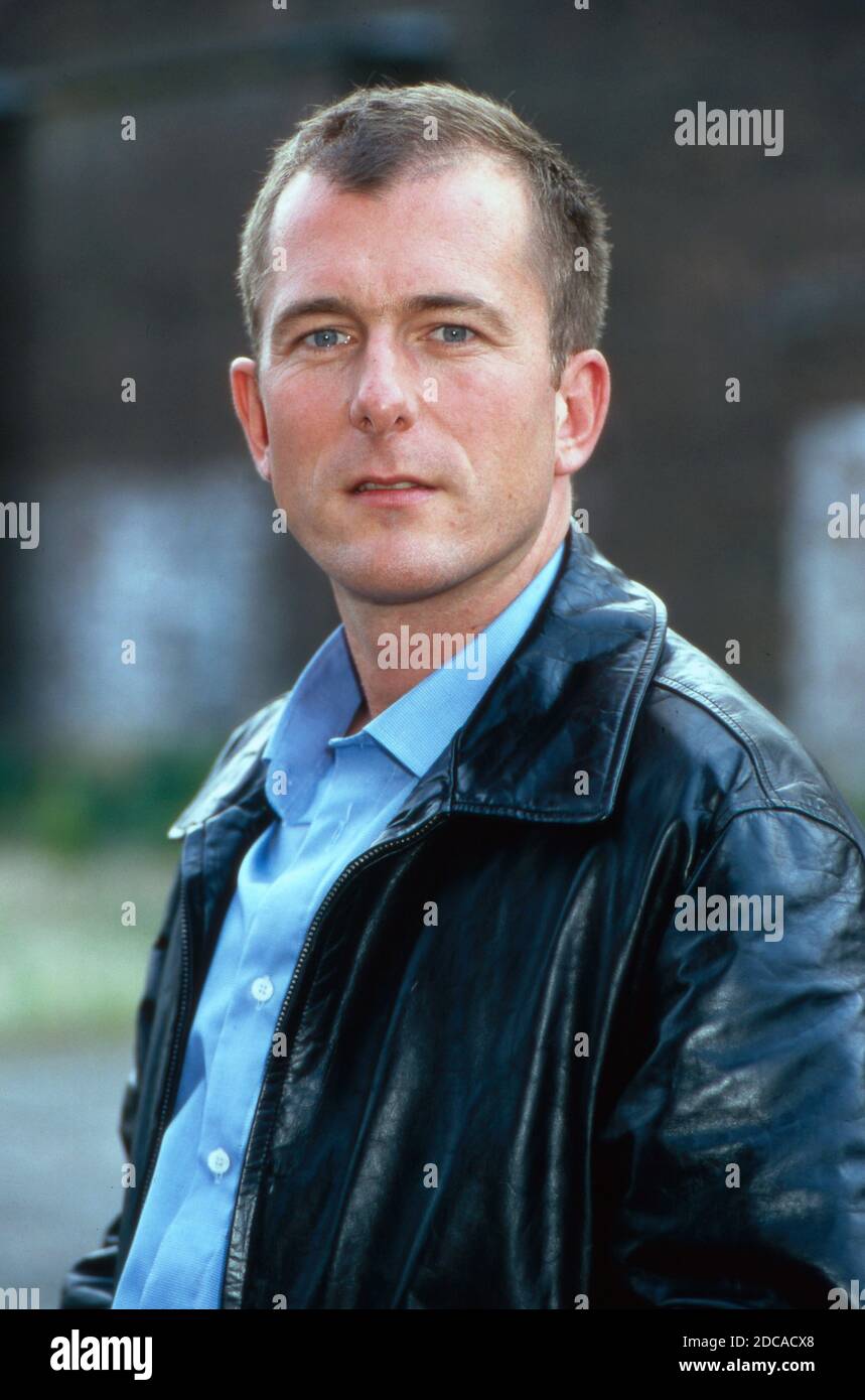 Martin Lindow bei den Dreharbeiten zur TV-Serie "Der Fahnder" in Köln ...