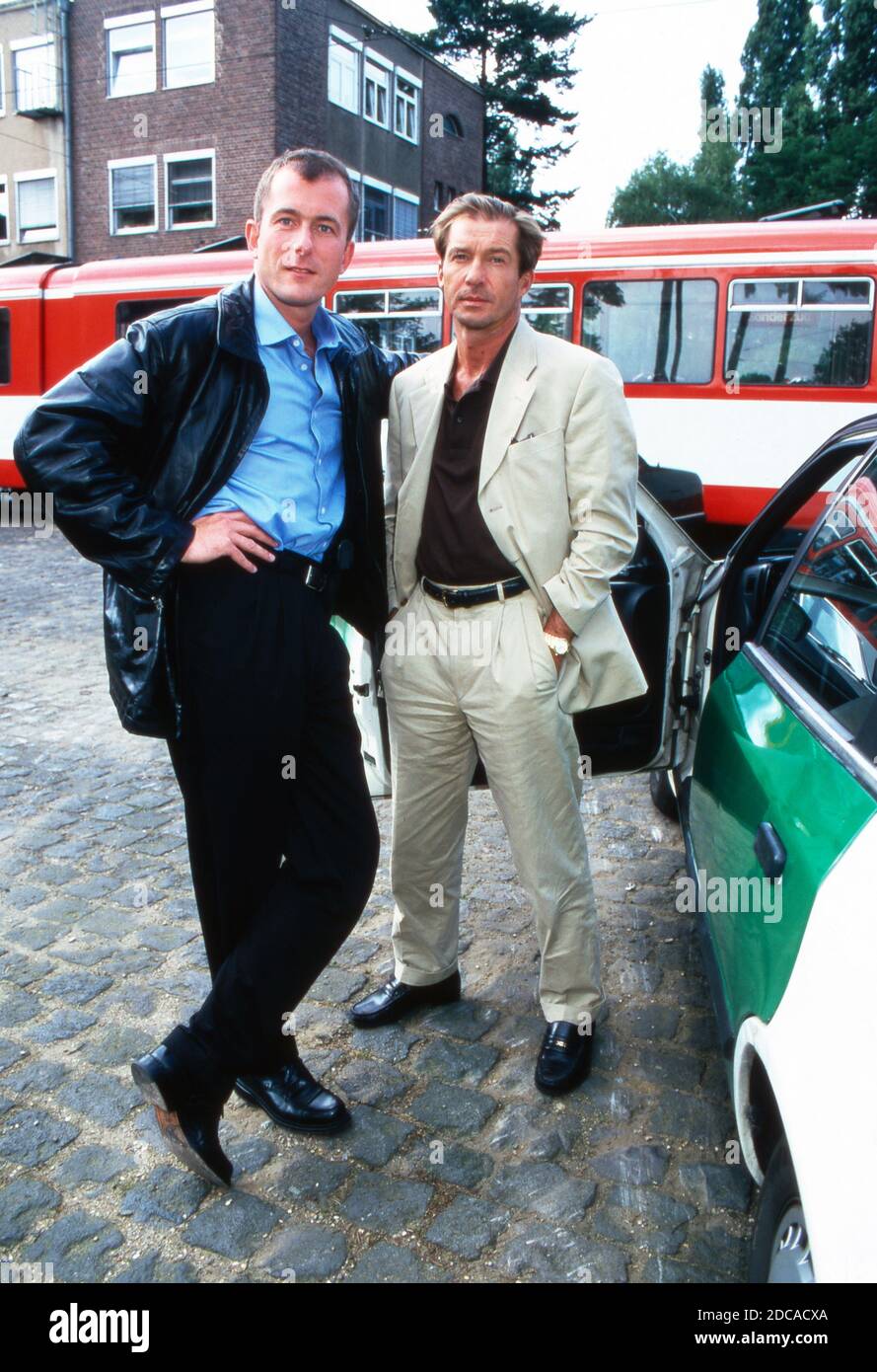 Martin Lindow und Michael Lesch bei den Dreharbeiten zur TV-Serie "Der ...