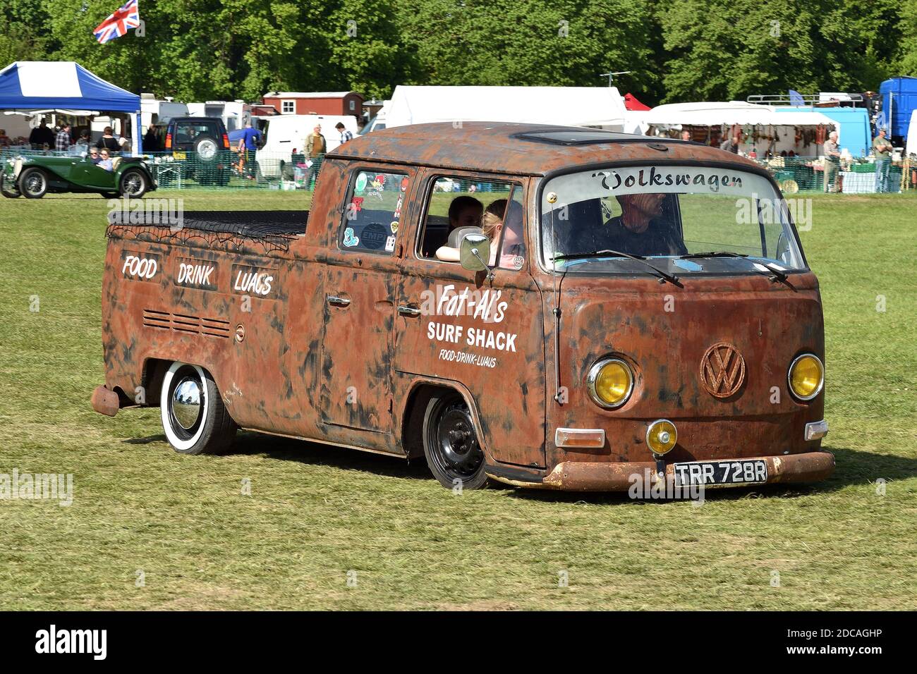 Volkswagen Rusty Transporter Stock Photo - Alamy