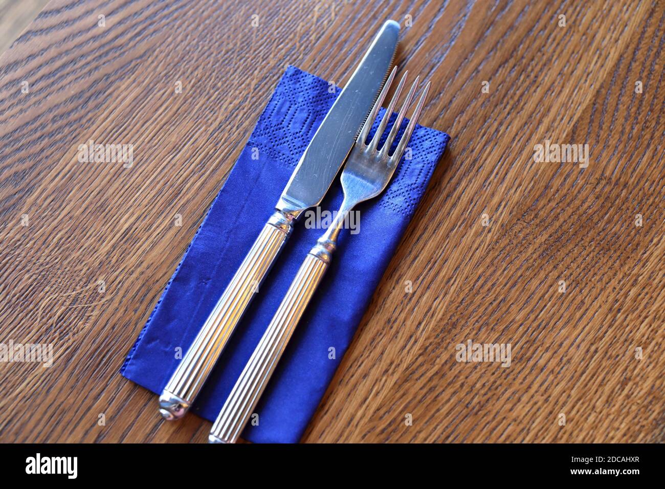 Simple classic table setting place hi-res stock photography and images ...