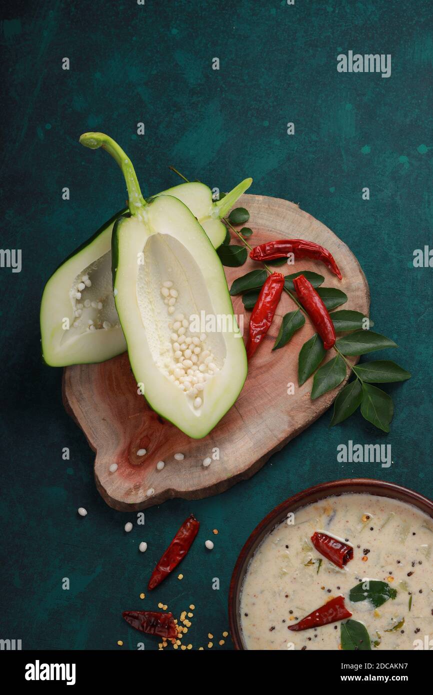 Split r hi-res stock photography and images - Alamy