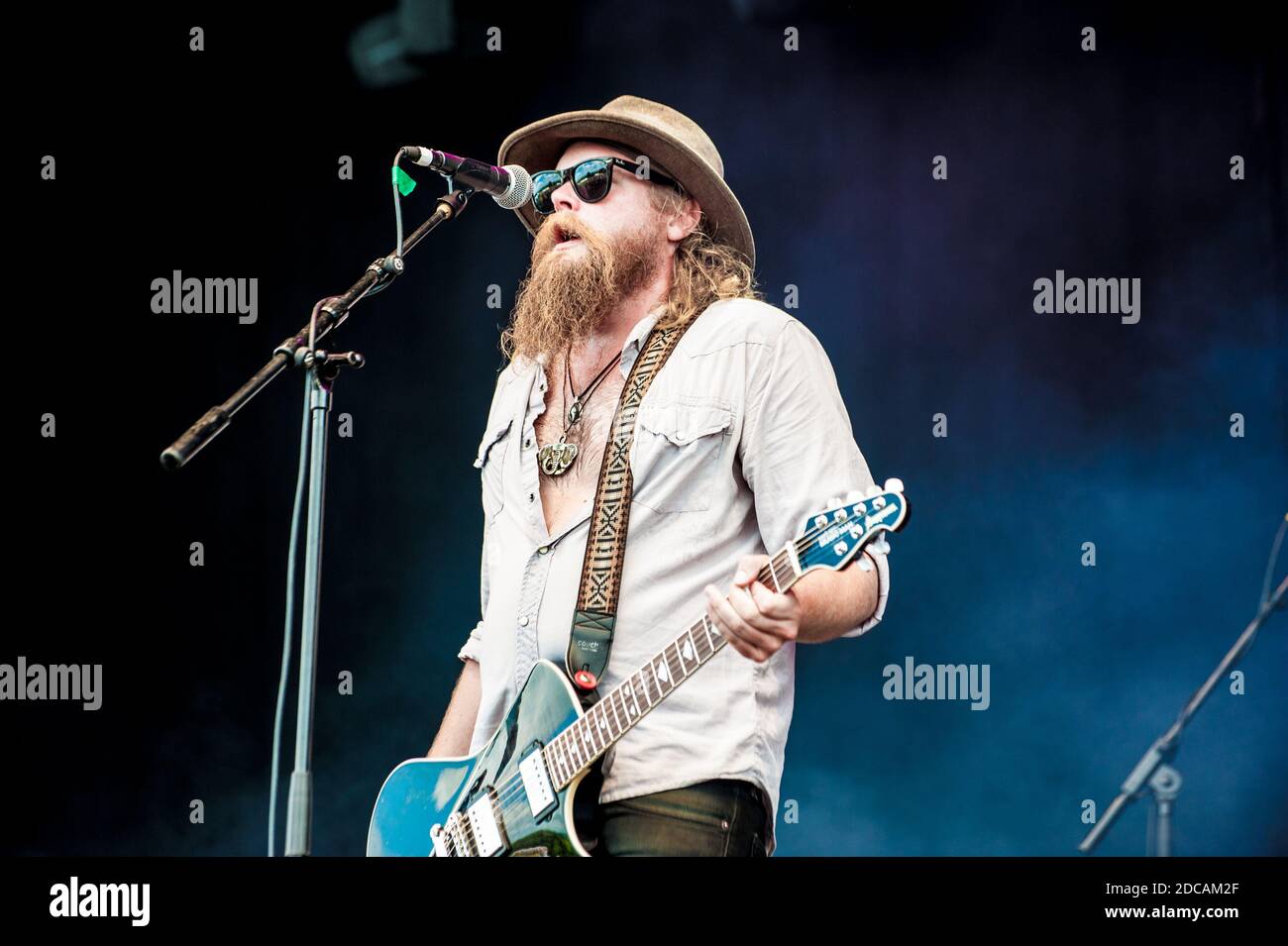 Robert John & The Wreck Stock Photo - Alamy