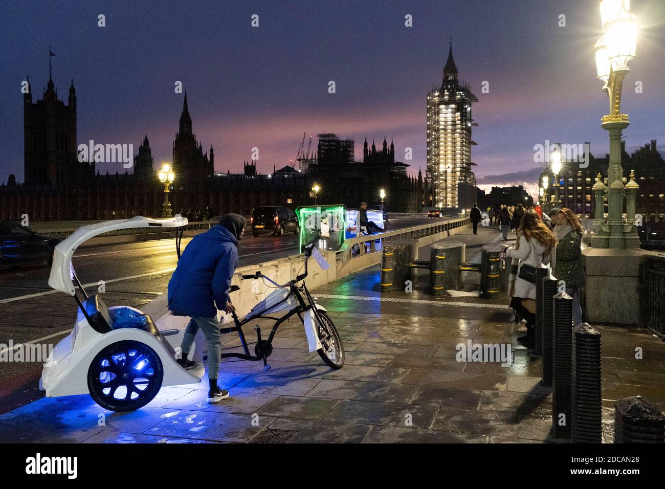 Modified motors hi-res stock photography and images - Alamy