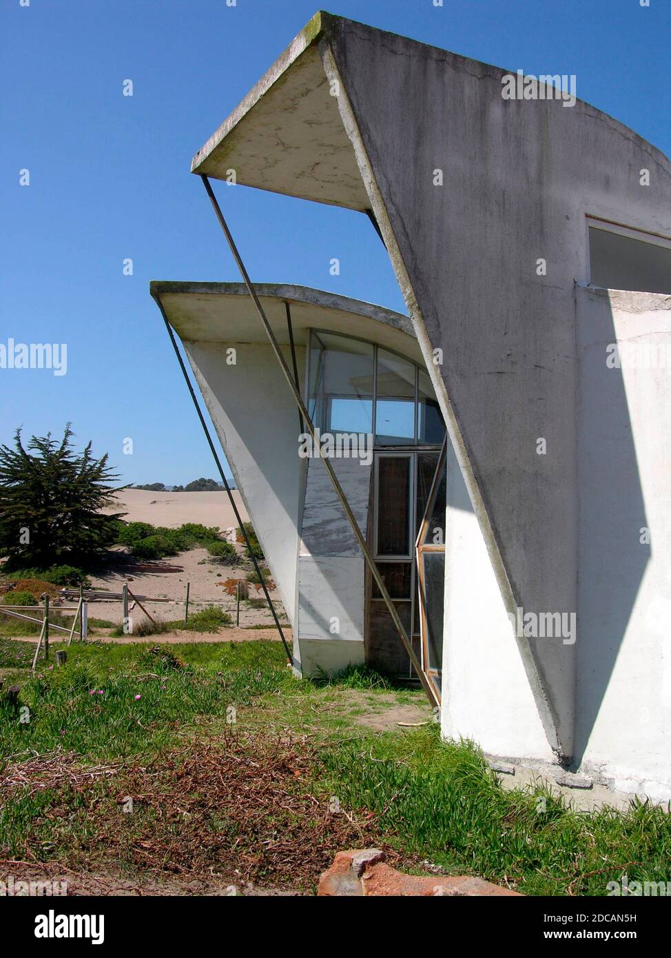 futuristic and experimental building architecture, modern and ...