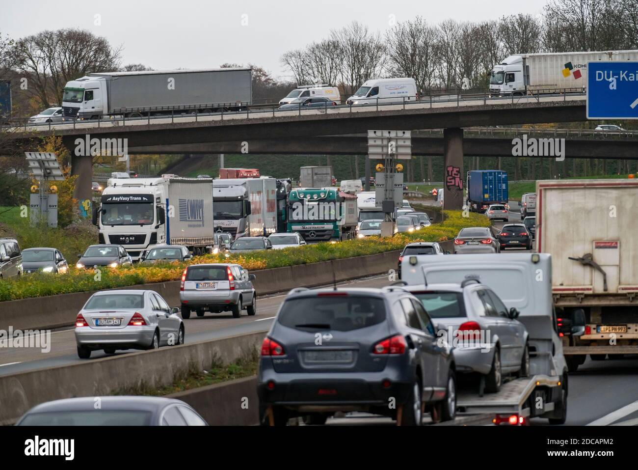 Heavy traffic at the motorway junction Kaiserberg, motorway A40 ...