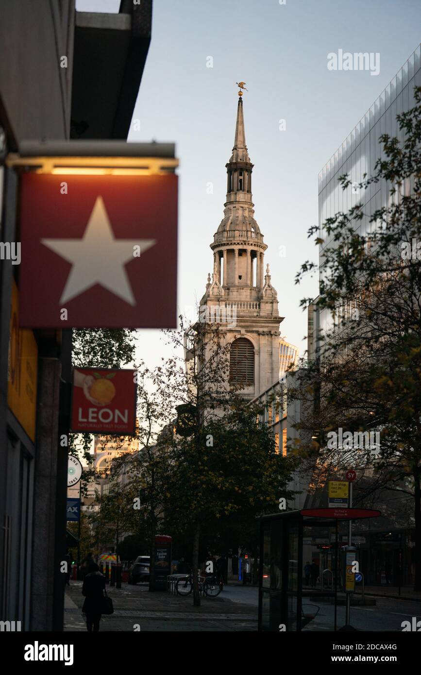 St Mary-le-Bow church Stock Photo - Alamy