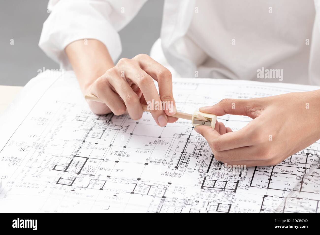 Sharpen the pencil hi-res stock photography and images - Alamy