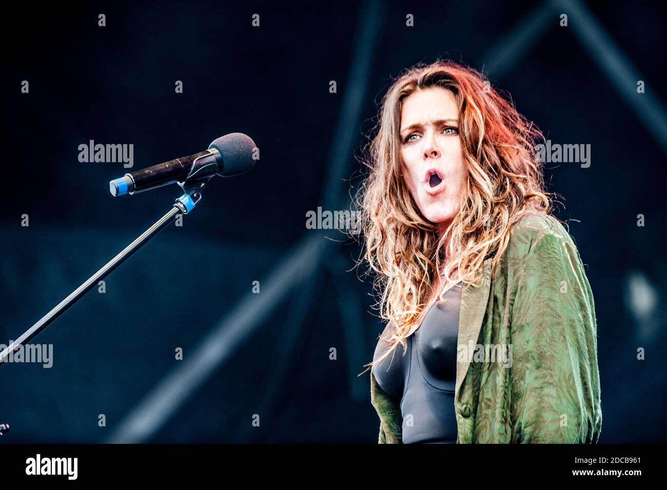 Beth Hart Live in Concert Stock Photo - Alamy