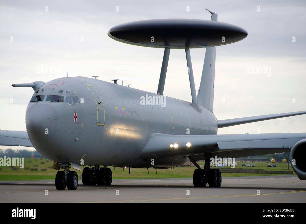 The e 3 sentry hi-res stock photography and images - Alamy