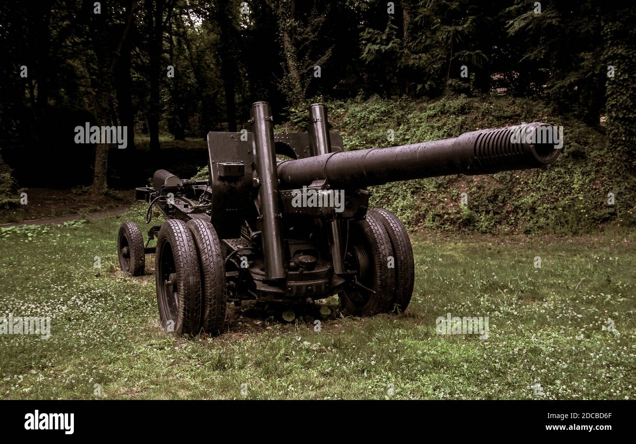 Decorative military cannon / truck used in war Stock Photo - Alamy