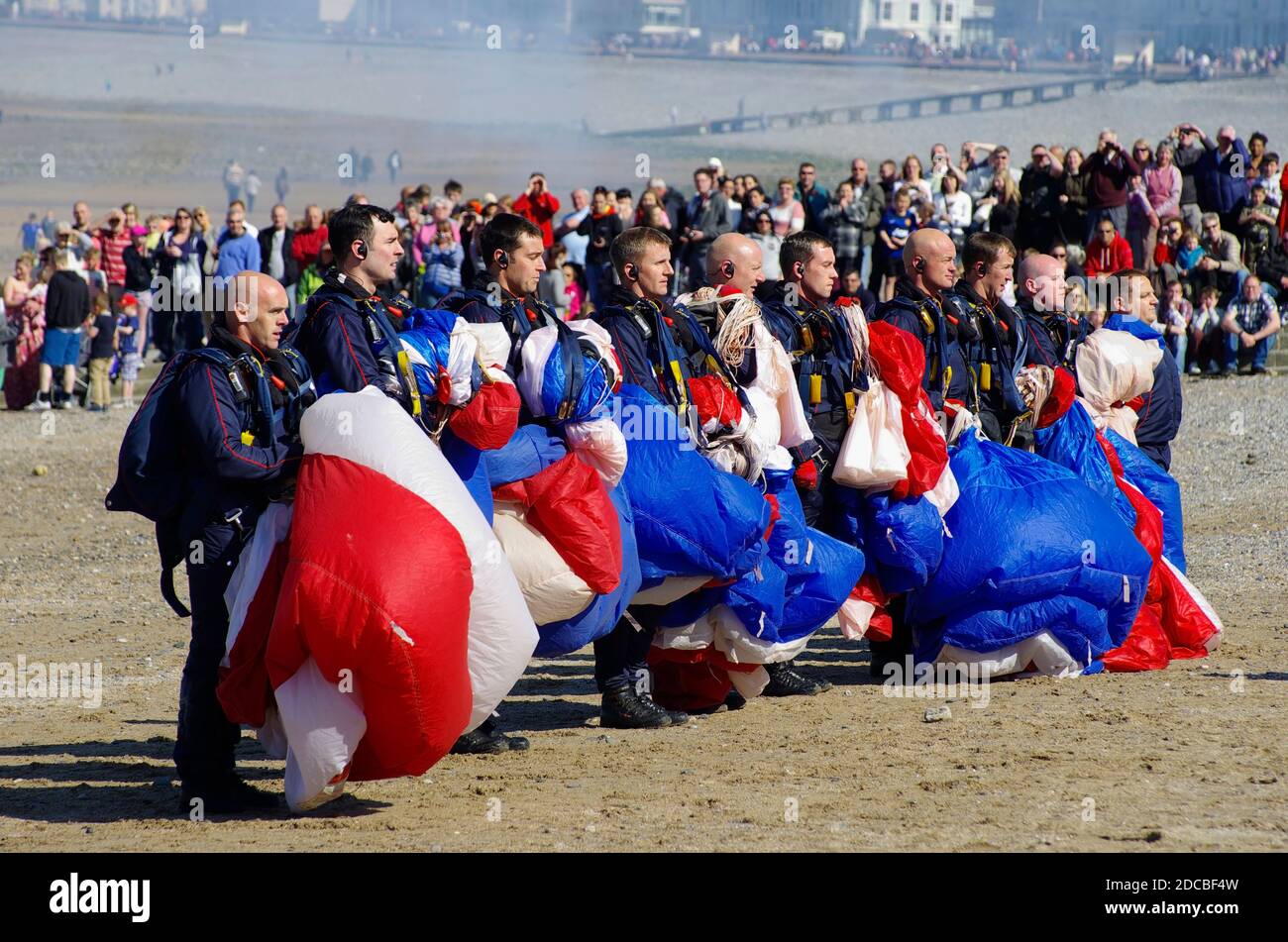 Team display hi-res stock photography and images - Alamy