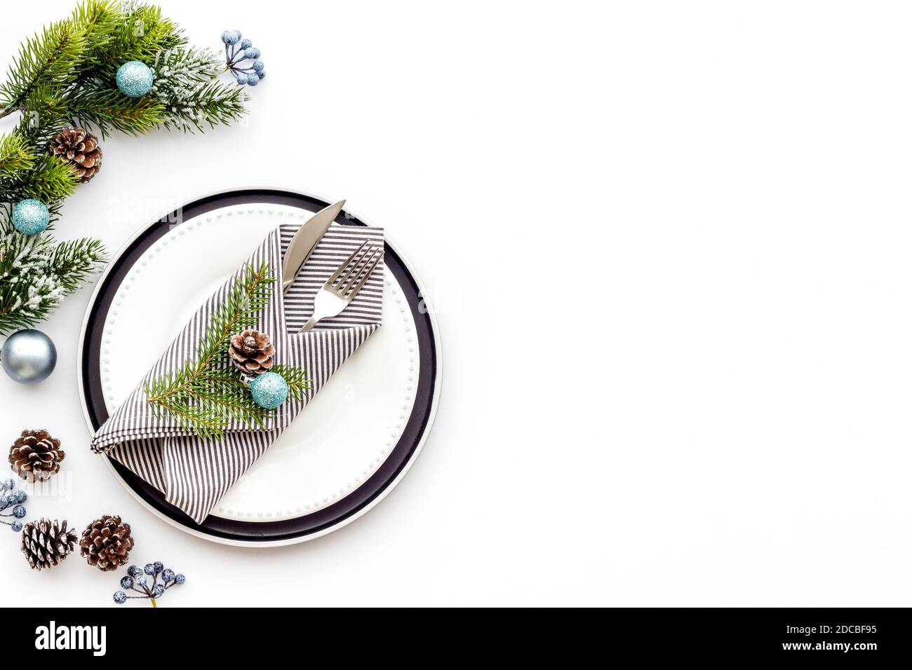 Christmas dinner background. Table setting top view Stock Photo - Alamy
