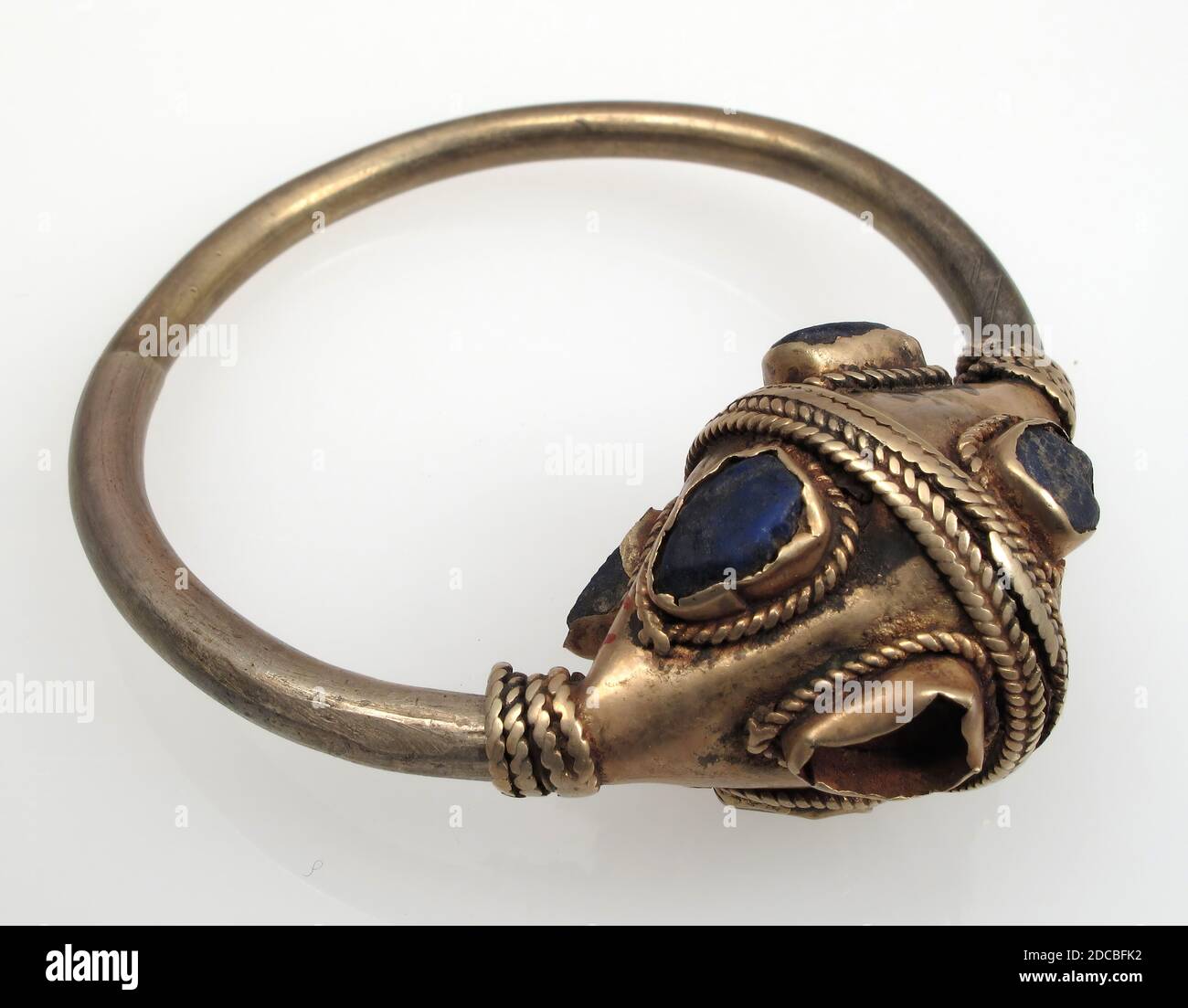 Medieval bracelet hi-res stock photography and images - Alamy
