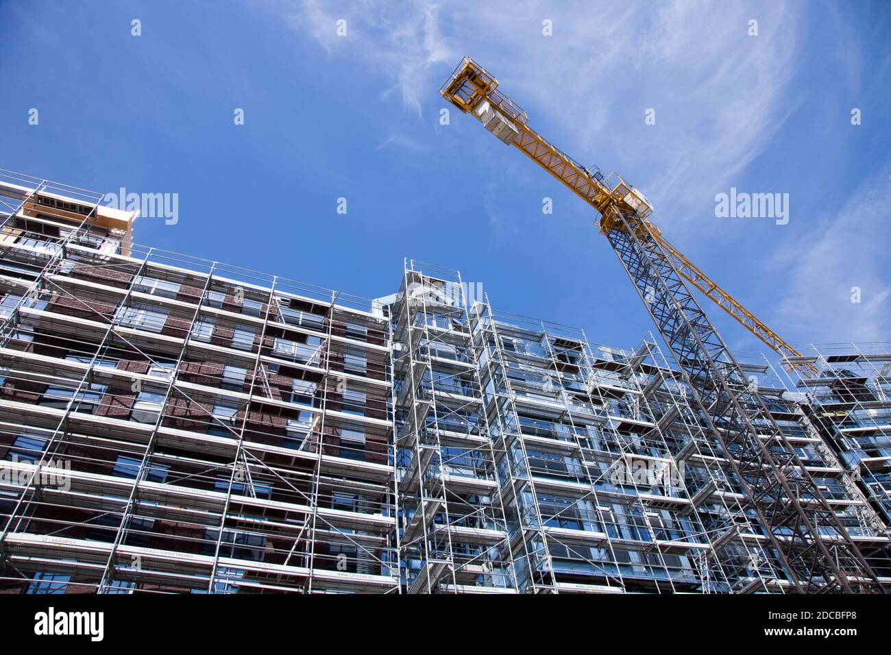 New building under construction. Front view Stock Photo - Alamy