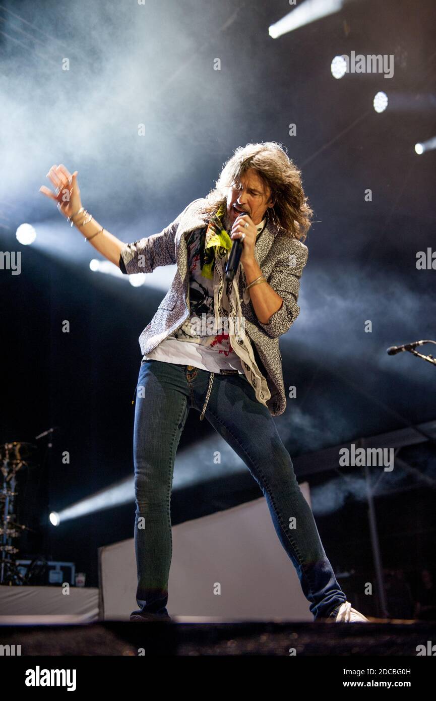 Foreigner Live in Concert Stock Photo - Alamy